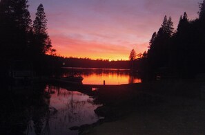 Lake Combie Lakefront with Dock For Your Boat, Pool and Spa - Meadow ...