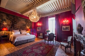 Quarto casal ou duplo (Colette) | 1 quarto, escrivaninha, espaço de trabalho para notebook