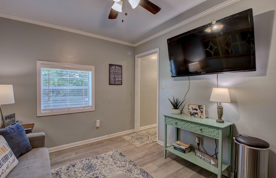 Lakefront Cabin - Arkansas