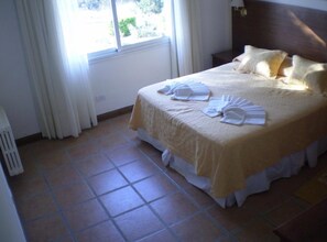 Quarto casal panorâmico | Wi-Fi de cortesia