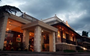 Fachada da propriedade