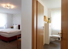 Quarto casal | Wi-Fi de cortesia, roupa de cama