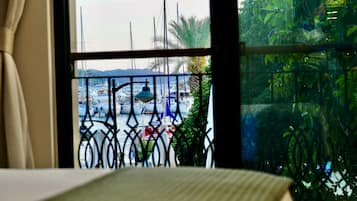 Quarto Standard, vista para o mar | 1 quarto, Wi-fi grátis, roupa de cama fornecida