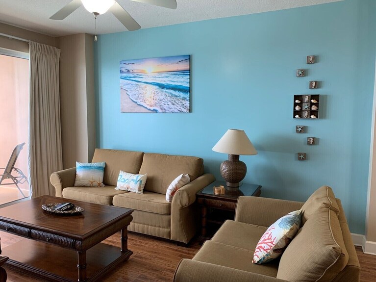 Luxury Beachfront 3 Bedroom 2 Bath - Sunrise Beach 2302 - Free Beach Service - Panama City Beach, FL
