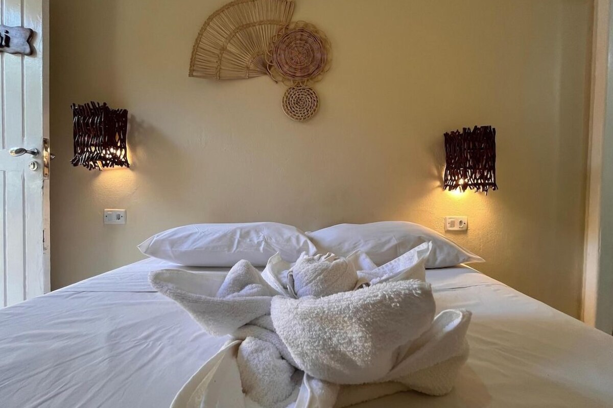 Minibar, ferro/tábua de engomar, Wi-fi grátis 