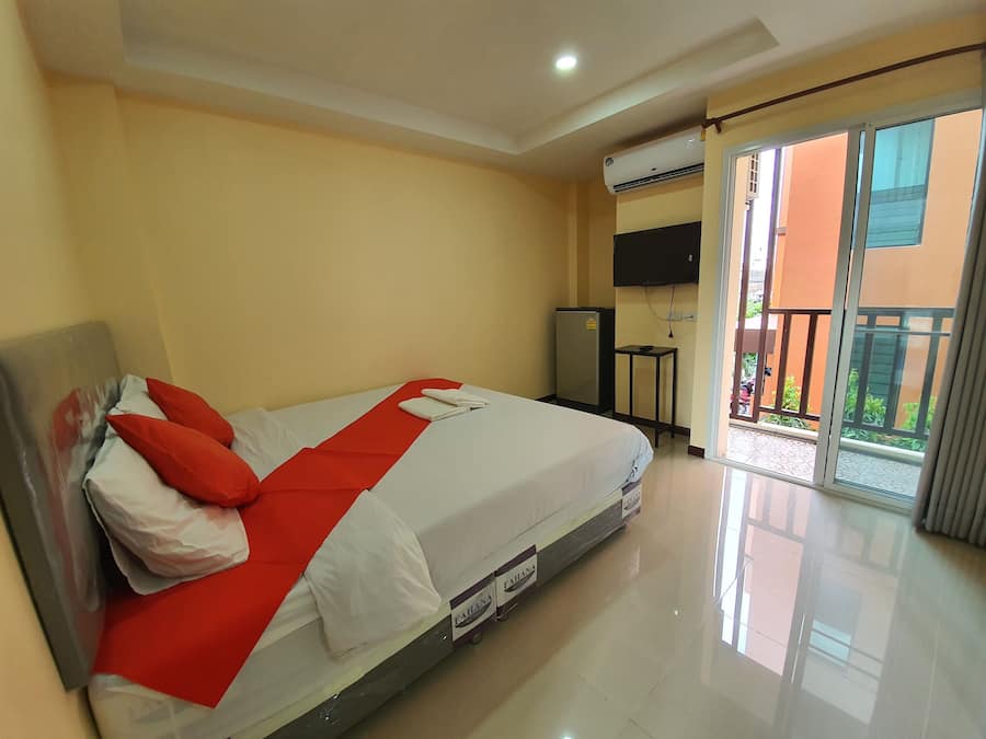 Quarto Duplo Superior | Minibar, secretária, Wi-fi grátis, roupa de cama fornecida