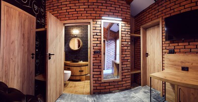 Lord Jack Apartments