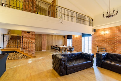 Lord Jack Apartments