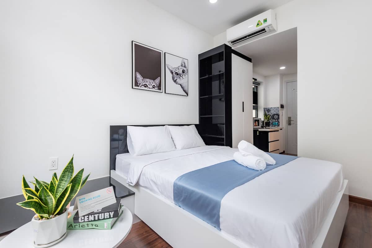 Estúdio Premium, 1 cama queen-size, não fumadores, terraço | 1 quarto, com decoração personalizada, com mobília individualizada