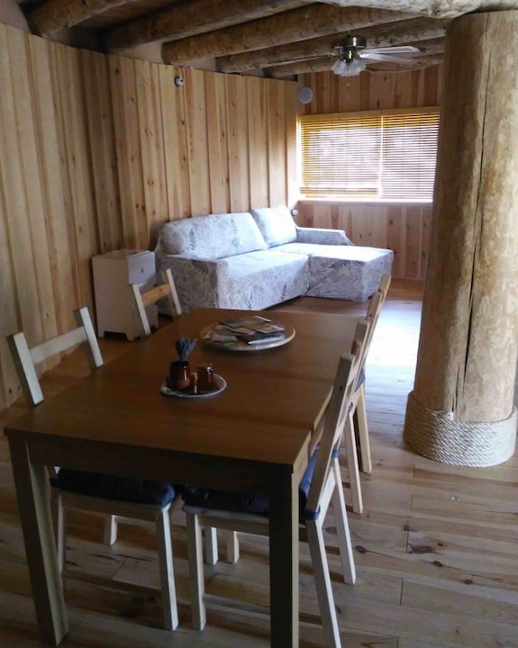 Casa Jaumet: A Place Of Peace Where You Can Listen To Silence! - Katalonien