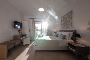 Superior Queen Apartment | Escrivaninha, berços grátis, Wi-Fi de cortesia, roupa de cama