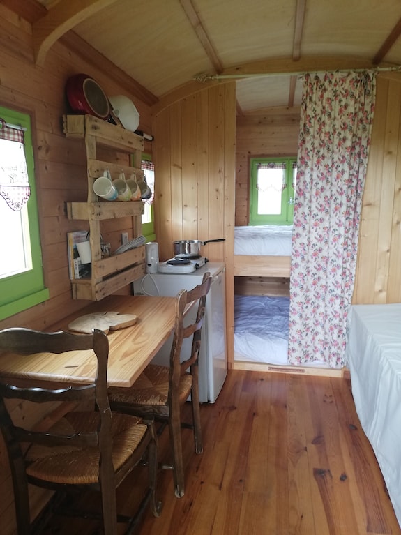 Trailer On The Farm - Haute-Loire