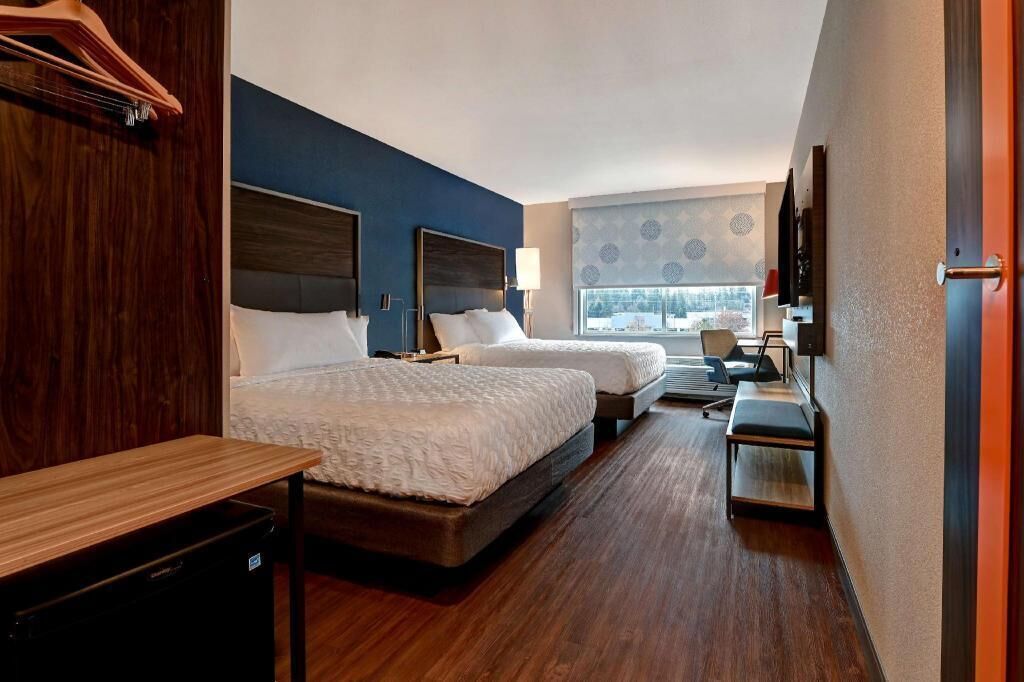 Roupas de cama premium, individualmente mobiliados, escrivaninha