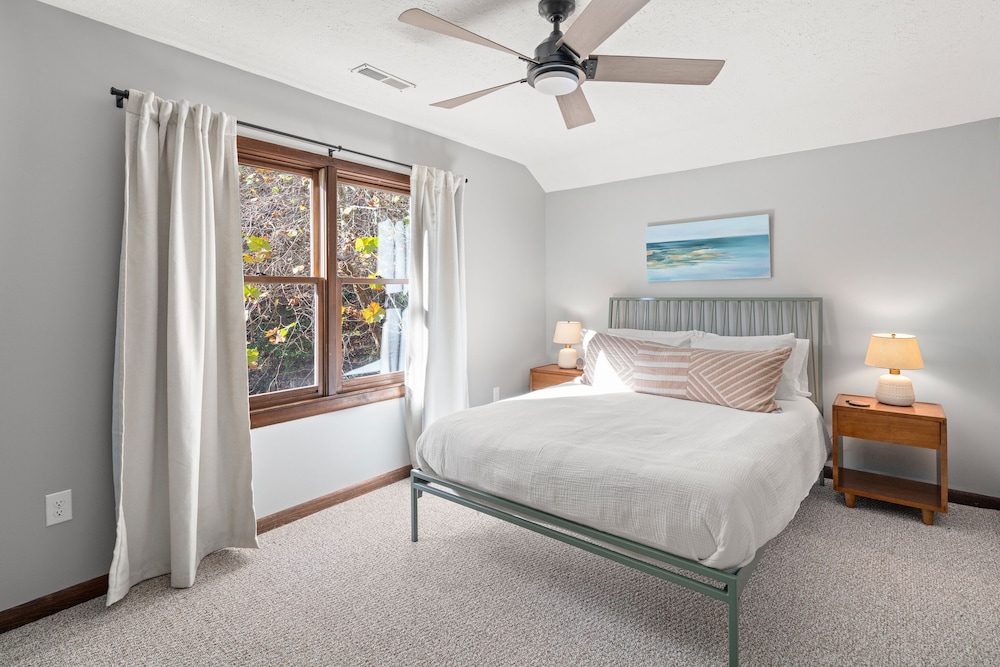 Stylish, Secluded Cabin Minutes From The Biltmore And Downtown - Asheville, NC
