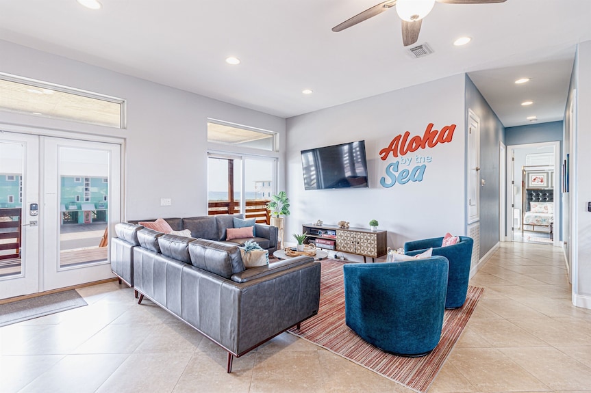 Steps To Navarre Beach| Gulf View| Pets| Games - Navarre Beach, FL