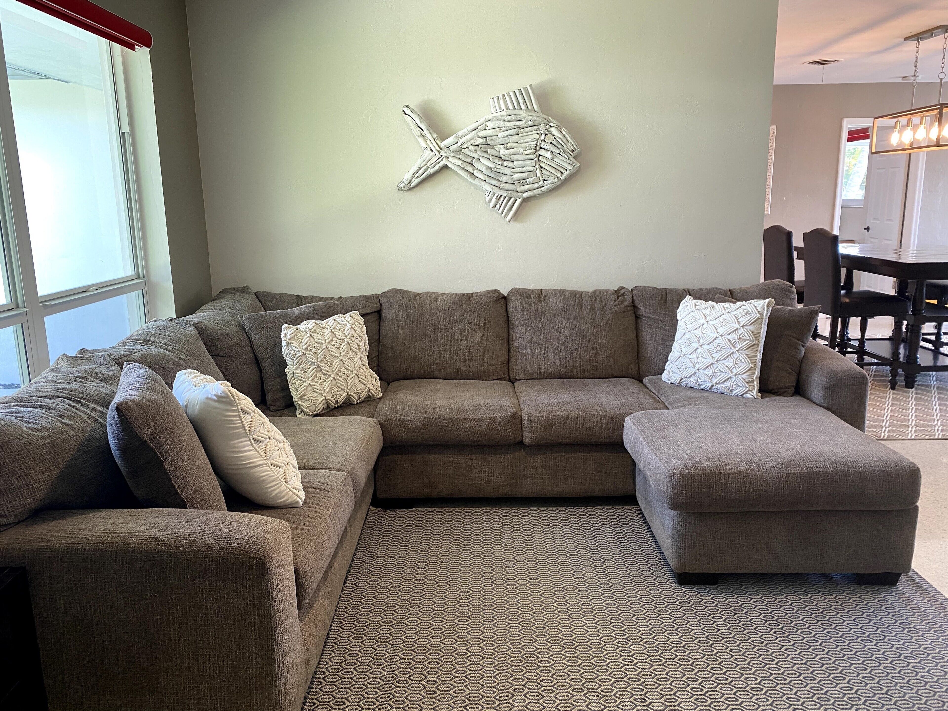 Luxury Waterfront Vacation Home! Heated Pool And Hot Tub /Jacuzzi,5min To Beach - Fort Lauderdale, FL