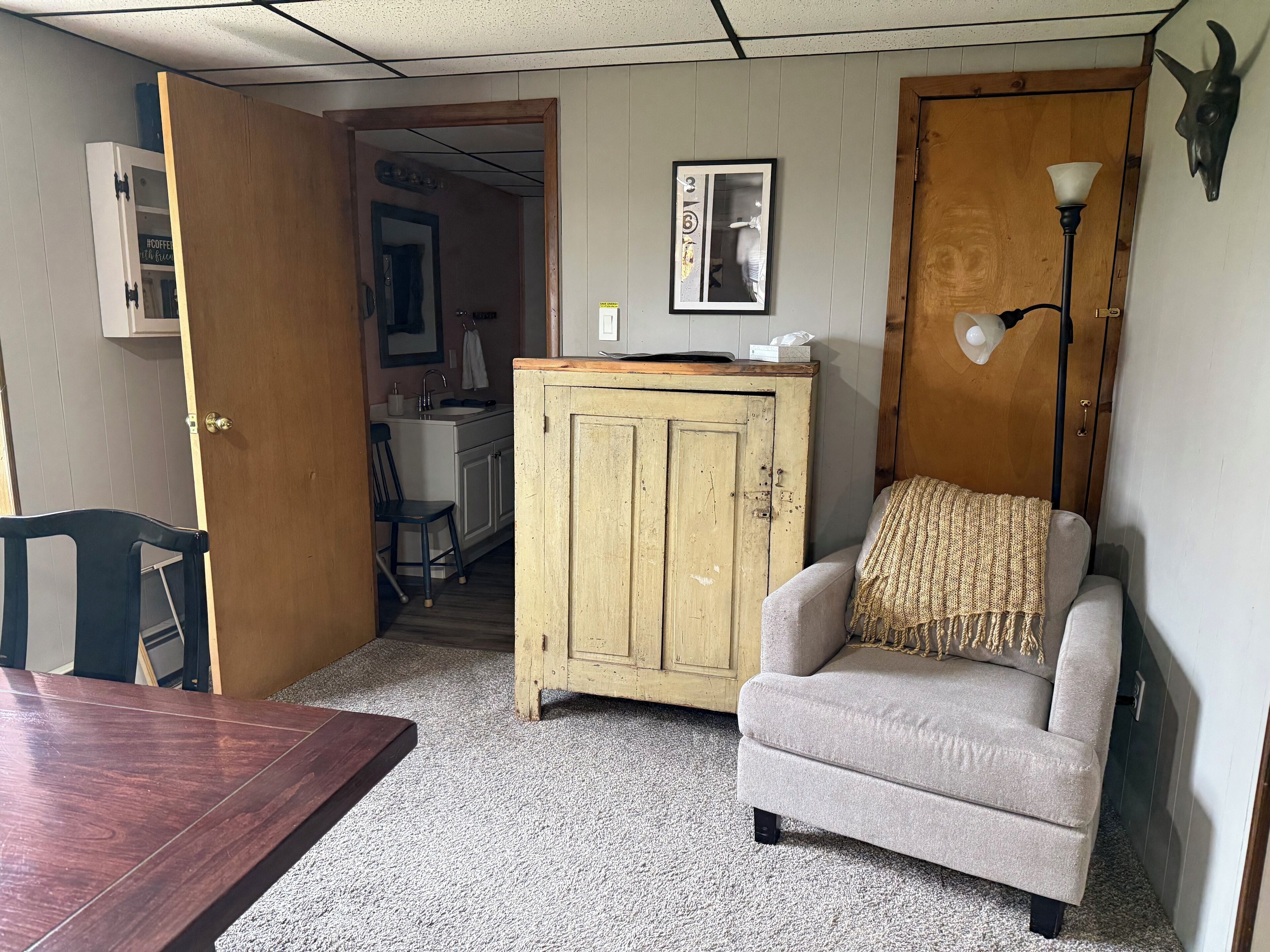 Apartment In Bucks County W/ Hot Tub, Private Entrance, Yard, And Covered Patio! - Ralph Stover State Park, Pipersville