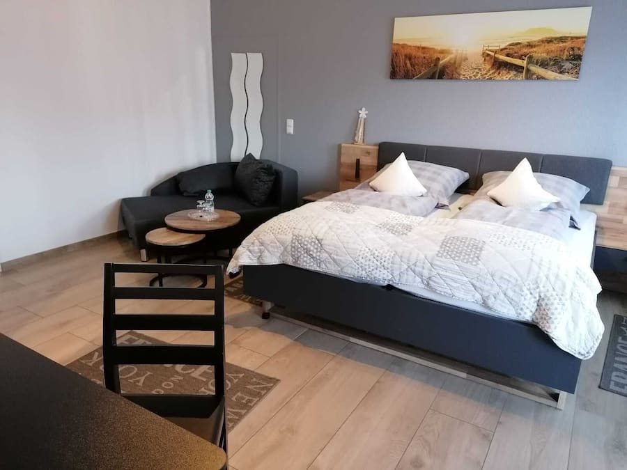 Quarto Duplo Deluxe, casa de banho privativa, vista para o jardim | Interior