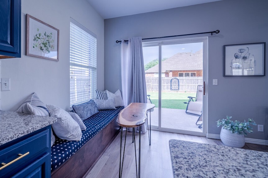 Pet Friendly Edmond Home With Fenced Yard And 3 King Beds - Edmond