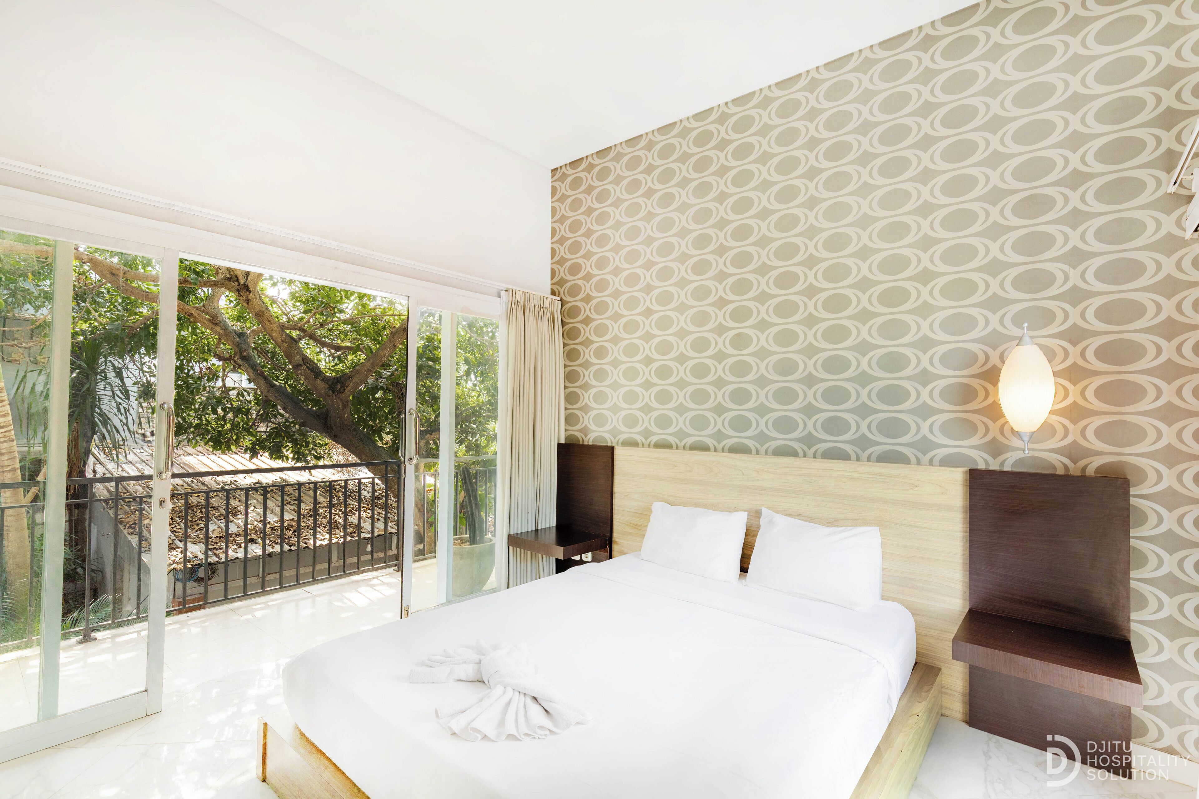 Quarto Duplo Exclusivo | Secretária, secretária adequada para computadores portáteis 