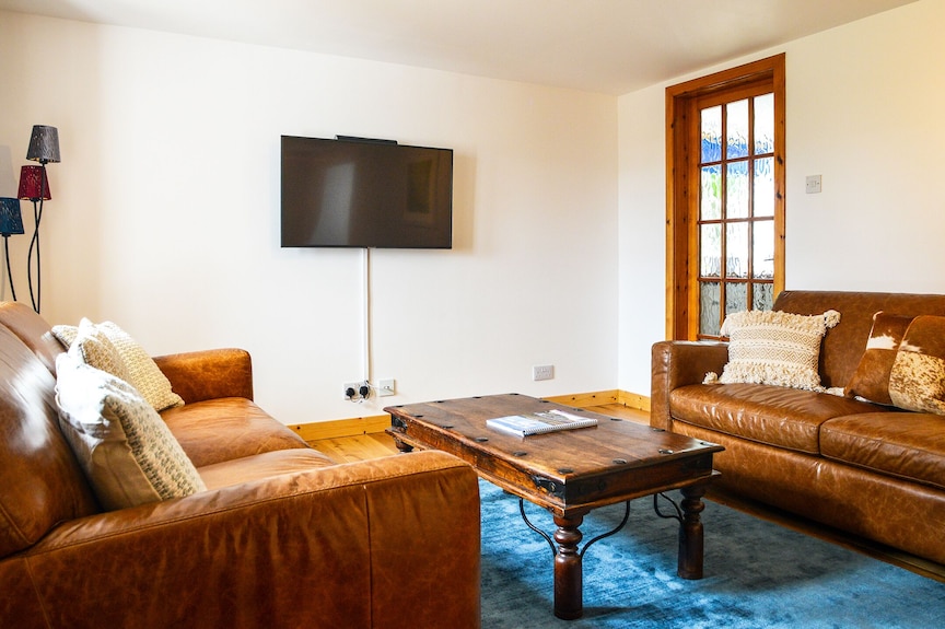 A Home In The Scottish Highlands. - Moray