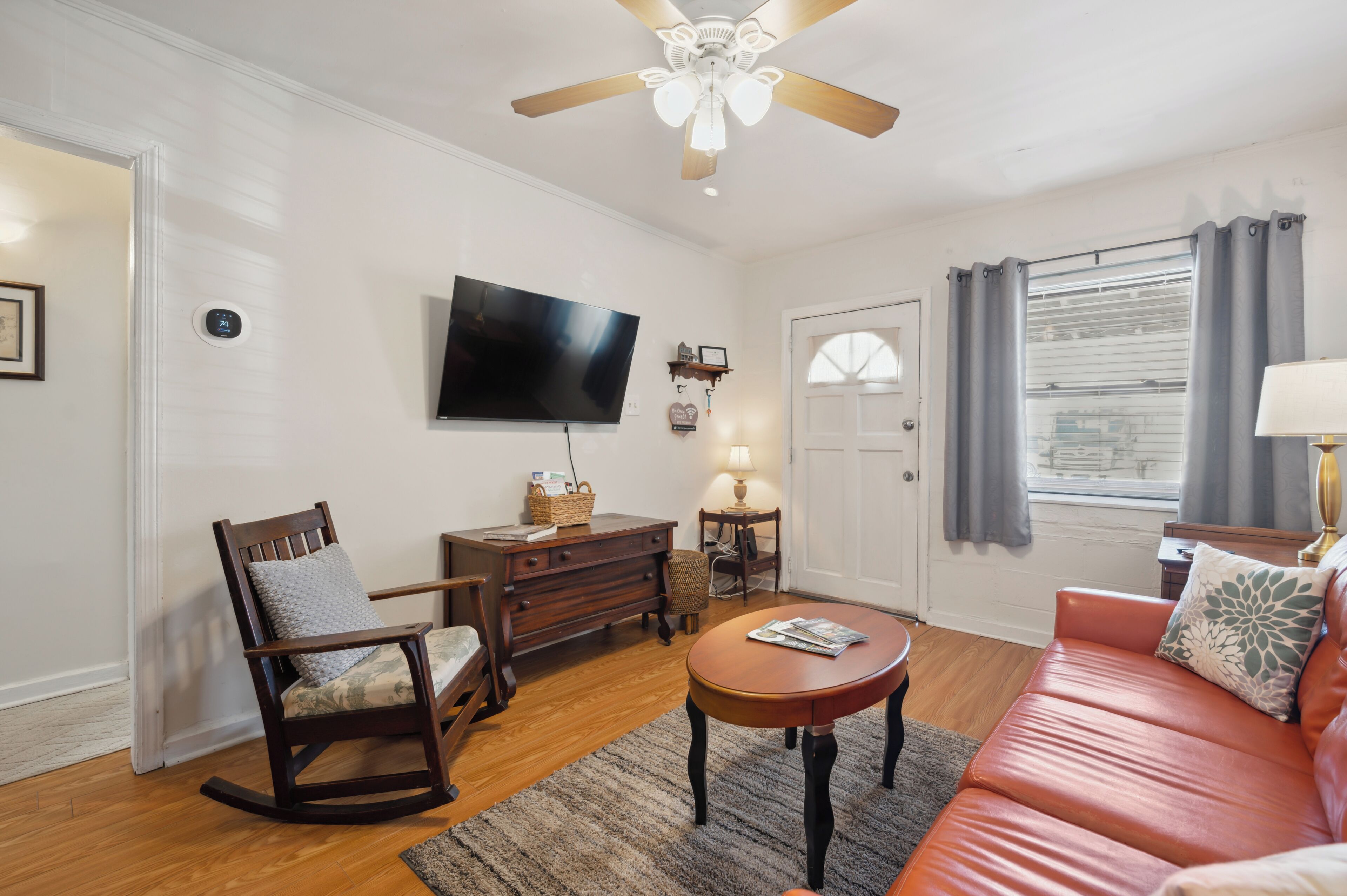 2br Historic & Walkable Duplex Near Forsyth Park - Skidaway Island, GA