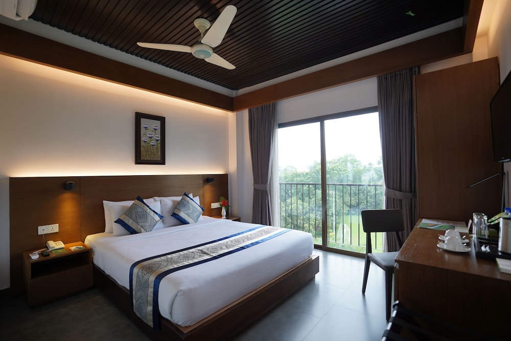 Dream Square Resort - Assam