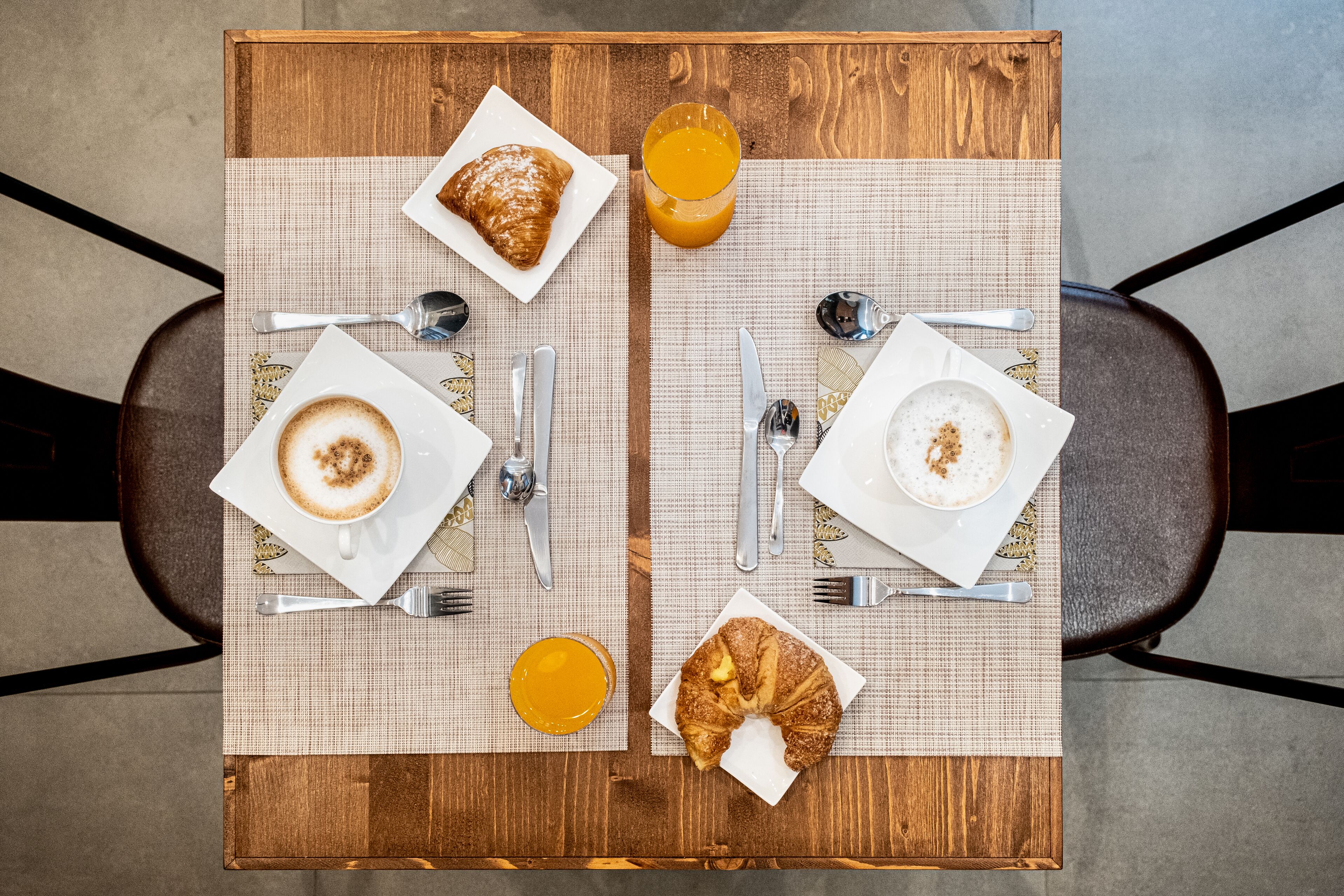 Pequeno-almoço preparado no momento diário incluído 