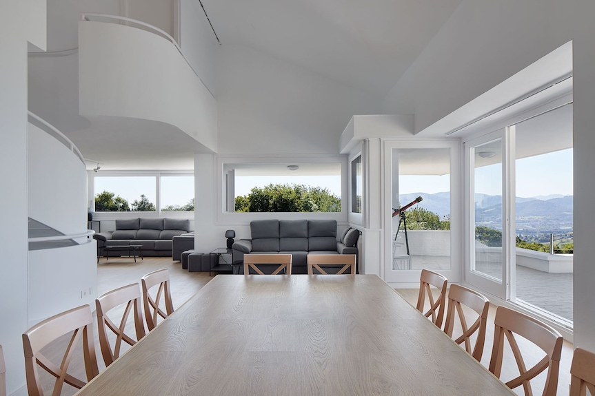 Basque Breath-unique Villa, Fantastic View, Fabulous Pool - Saint-Sébastien