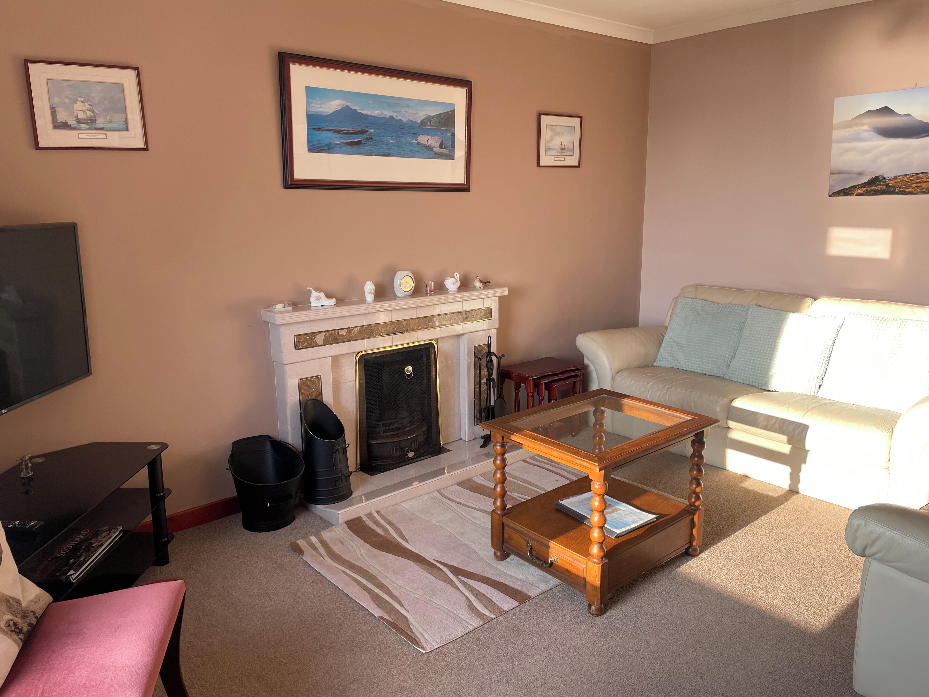 Old Armoury Guest House - Gairloch