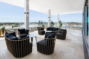 Terraço no piso superior