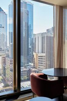 Quarto (Skyline View) | Vista do quarto