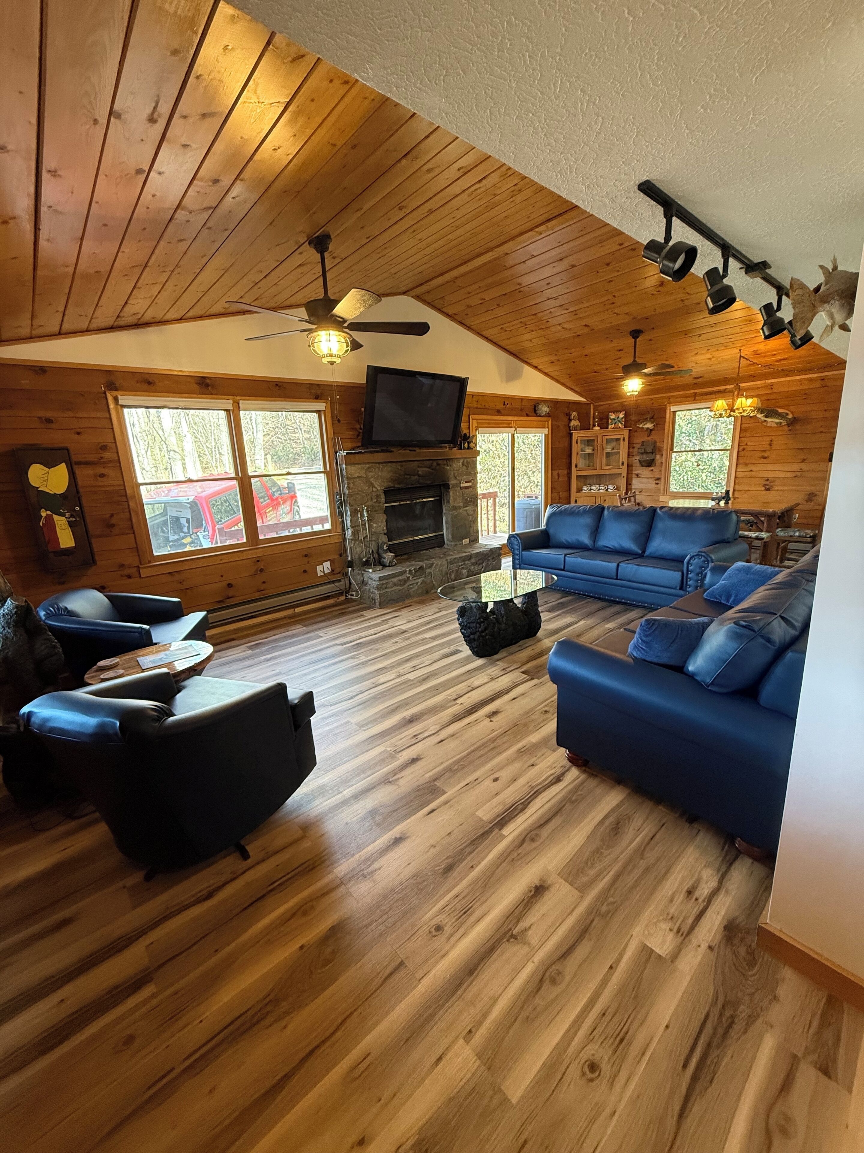 Quaint Cabin With Privacy And Views - Sylva, NC
