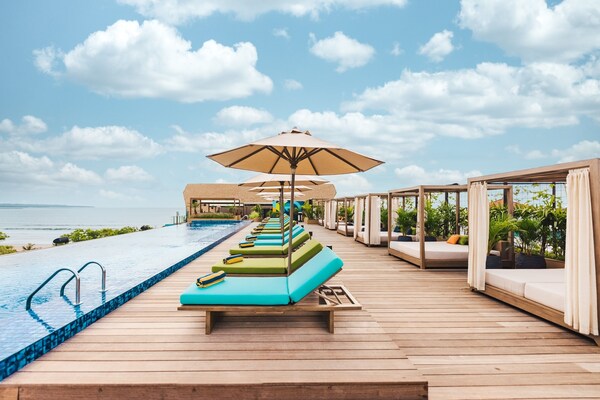 Mamaka By Ovolo - Bali