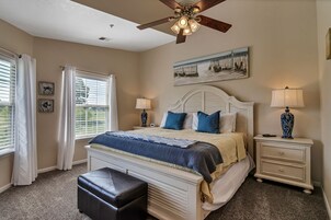 Condo, 2 quartos | 2 quartos, ferros/tábuas de passar roupa, Wi-Fi de cortesia