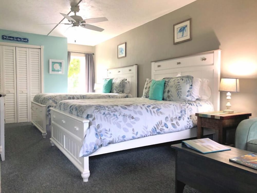Beachside Unit 07 - Key Colony - Coco Plum Beach, Marathon