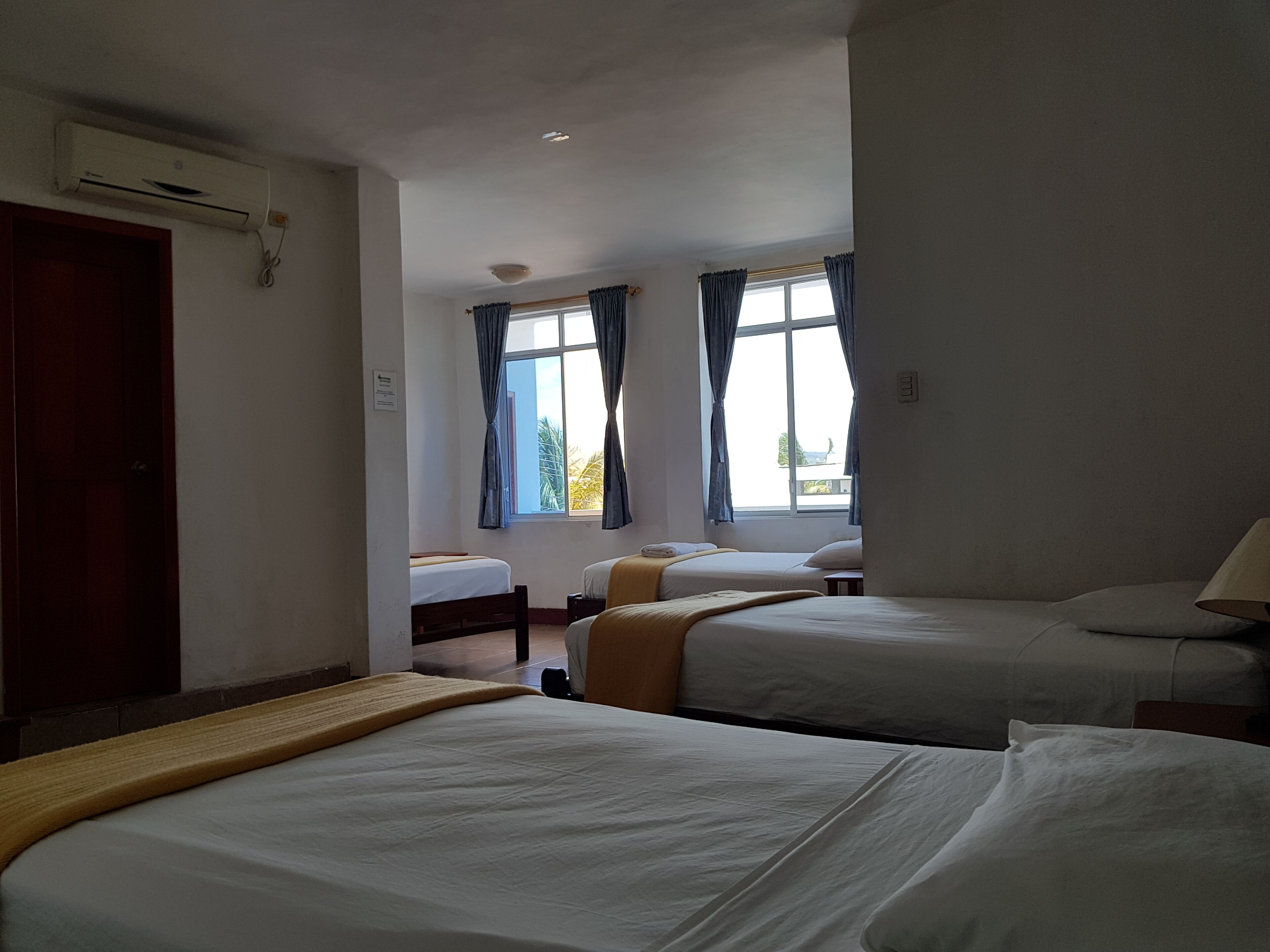 Gloria-galapagos Inn - Galápagos Islands