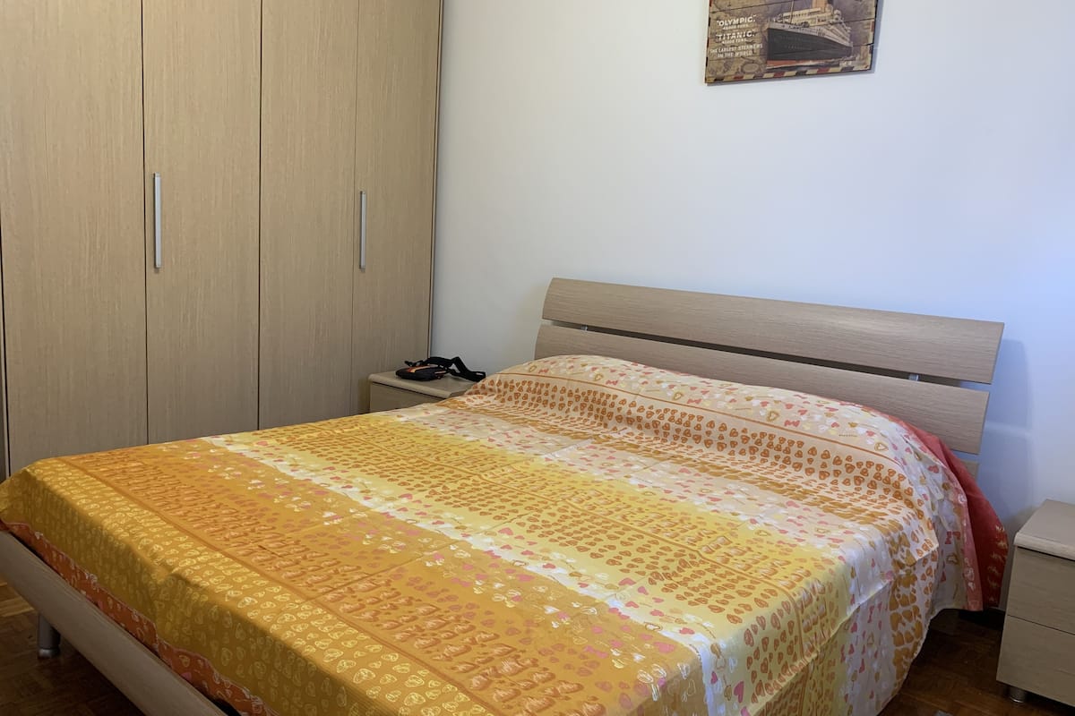 Apartamento tradicional | 1 quarto, ferros/tábuas de passar roupa, Wi-Fi de cortesia
