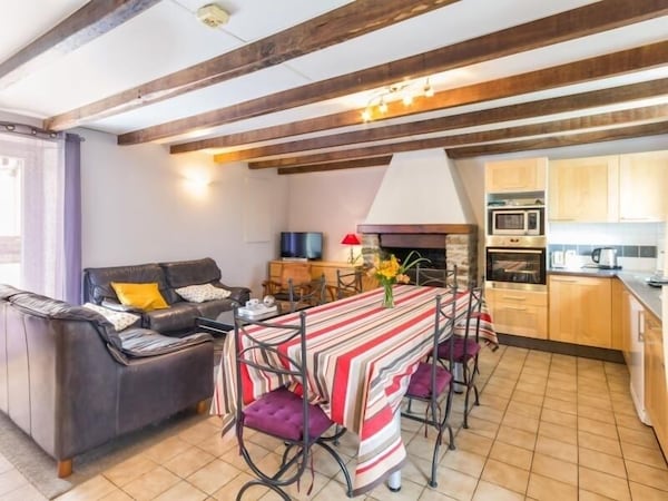 Gite Crossac, 4 Bedrooms, 8 Persons - Loire Valley