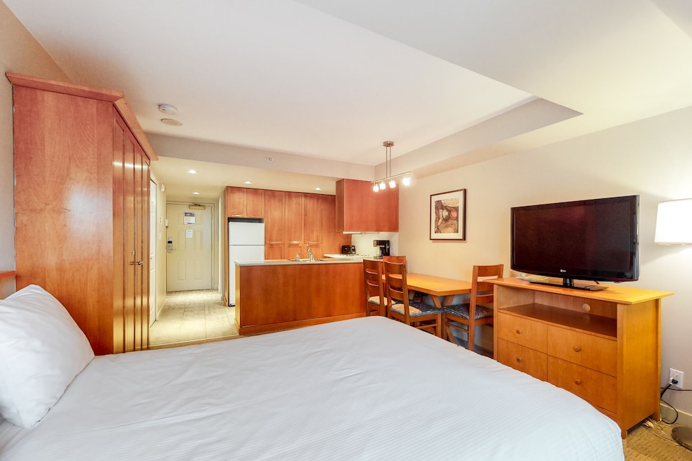 Comfy Mountain Studio With Fireplace & Gym - Near Lifts And Golf - Whistler
