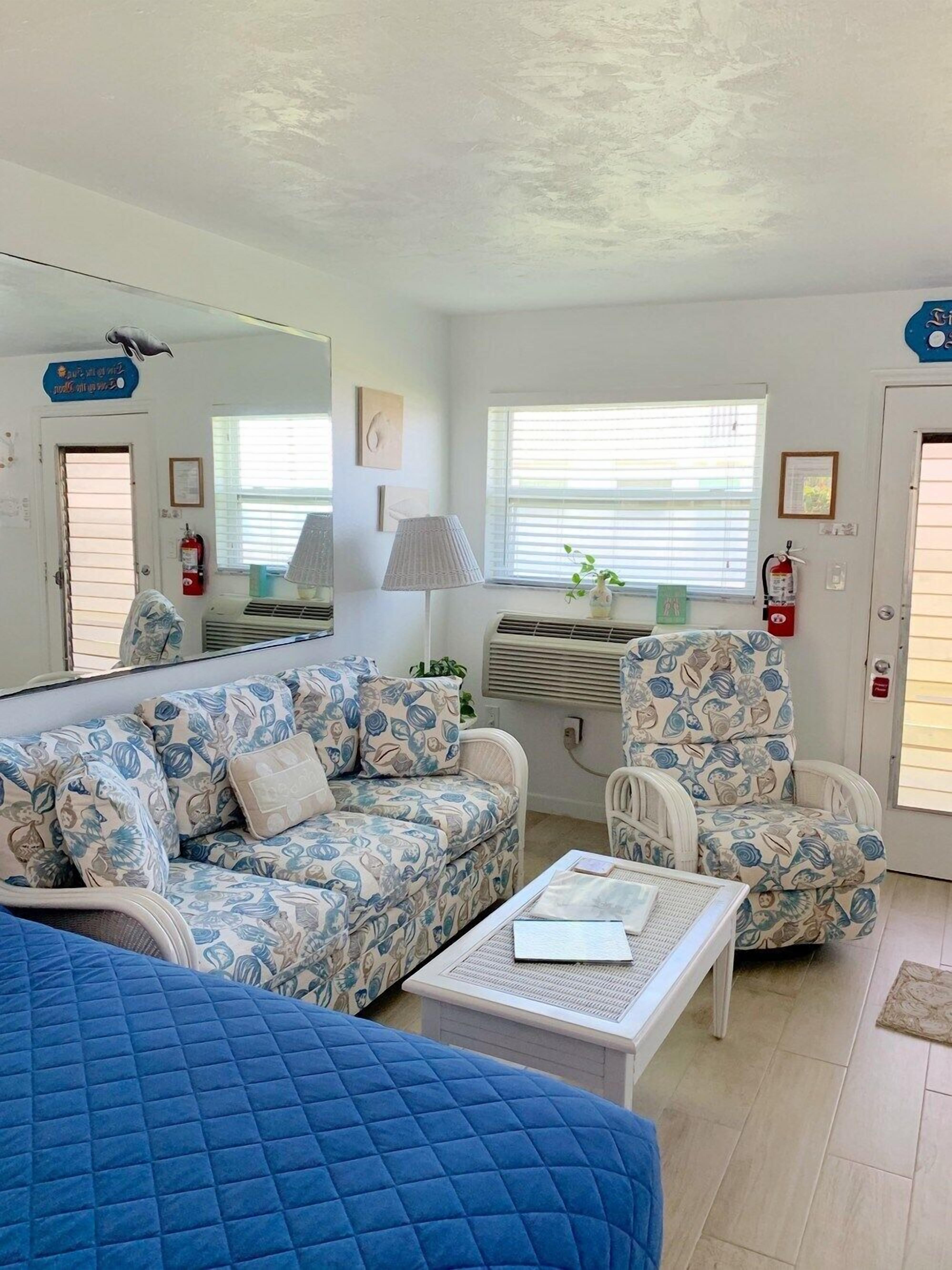Beachside Unit 09 - Key Colony - Florida Keys