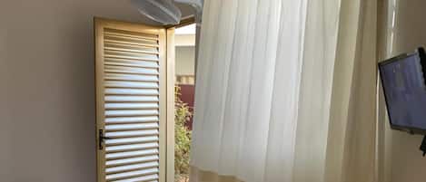 Wi-fi grátis, roupa de cama fornecida