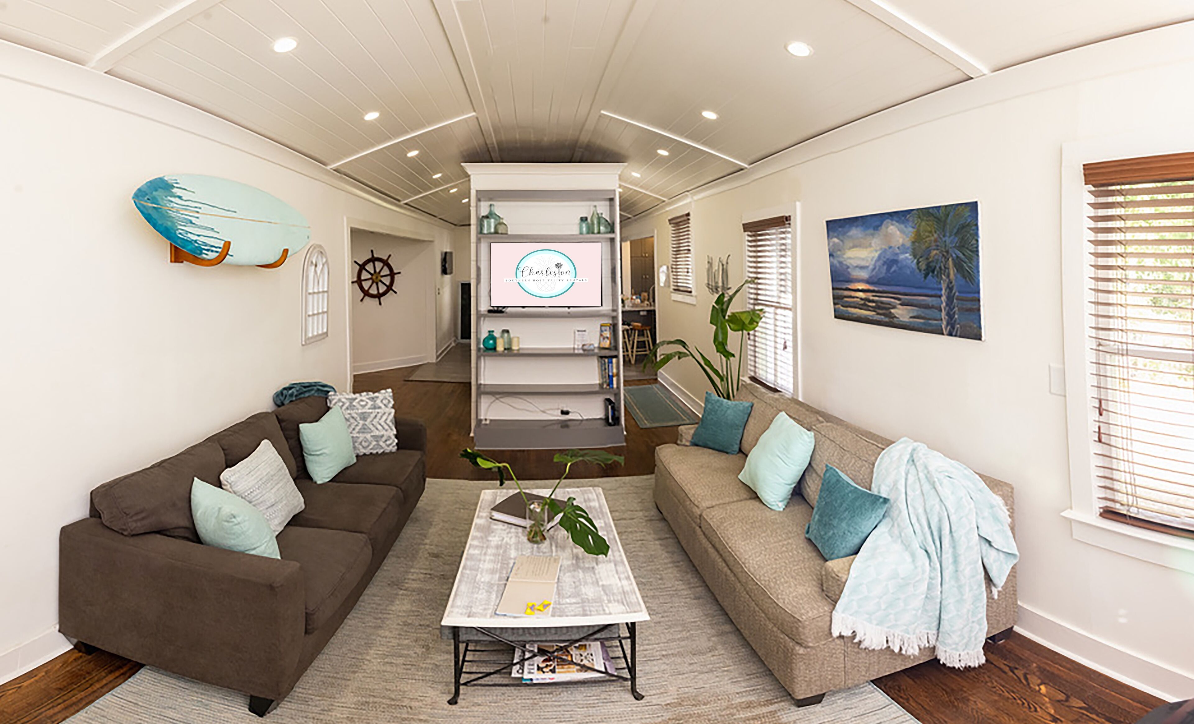 Southern Cottage Tucked Under The Oaks - Charleston, SC