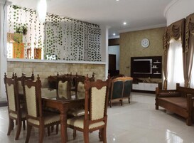 Quarto Familiar | Refeições no quarto