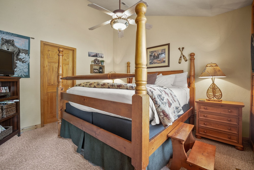 Walk-in Country Cabin In The Heart Of Branson - Minutes From Attractions! - Table Rock Lake