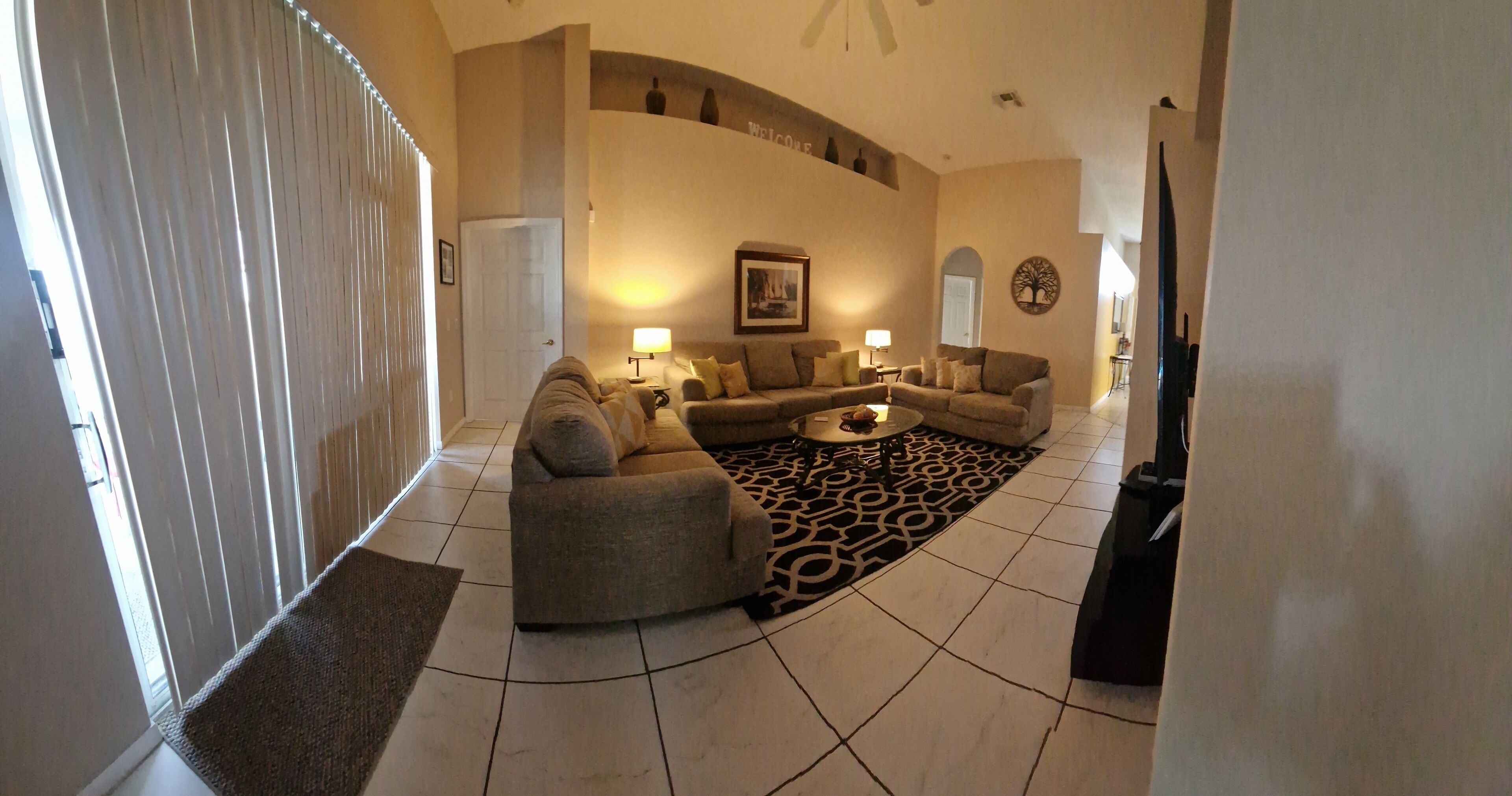 Beautiful 4-bed Villa In Haines City - Haines City, FL