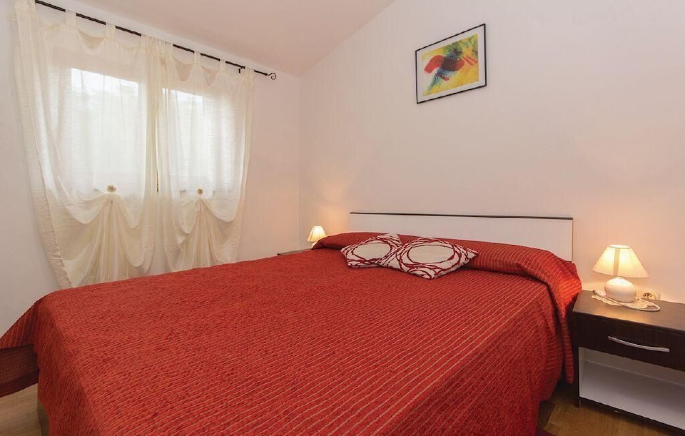 Holiday House Rakalj For 1 - 4 Persons With 1 Bedroom - Holiday House - Croatia
