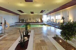 Piscina interior 