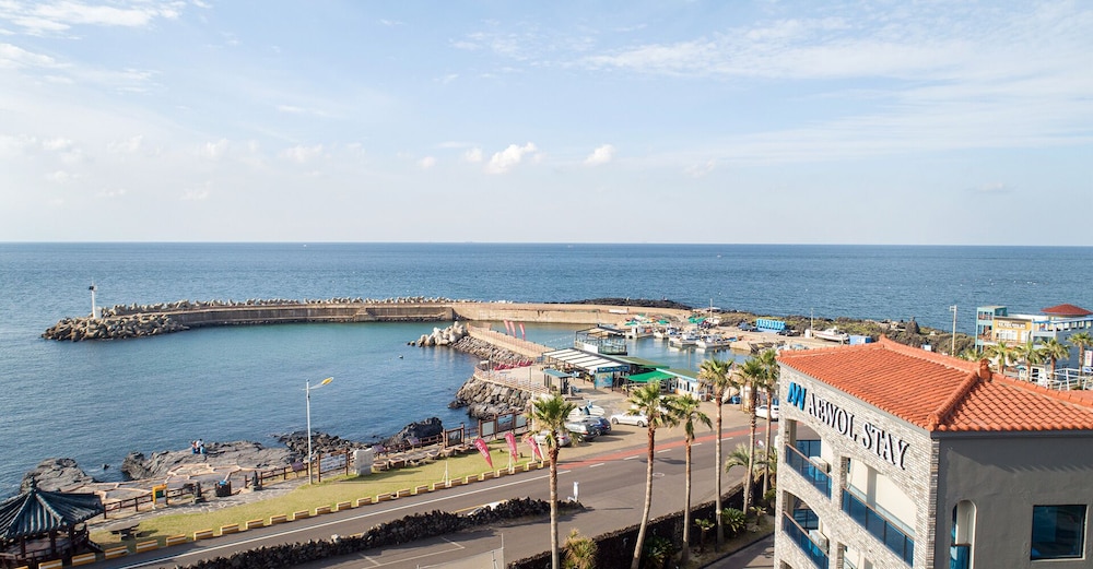 AEWOL STAY in Jeju - reviews,open hours,photo spots,things to do ...
