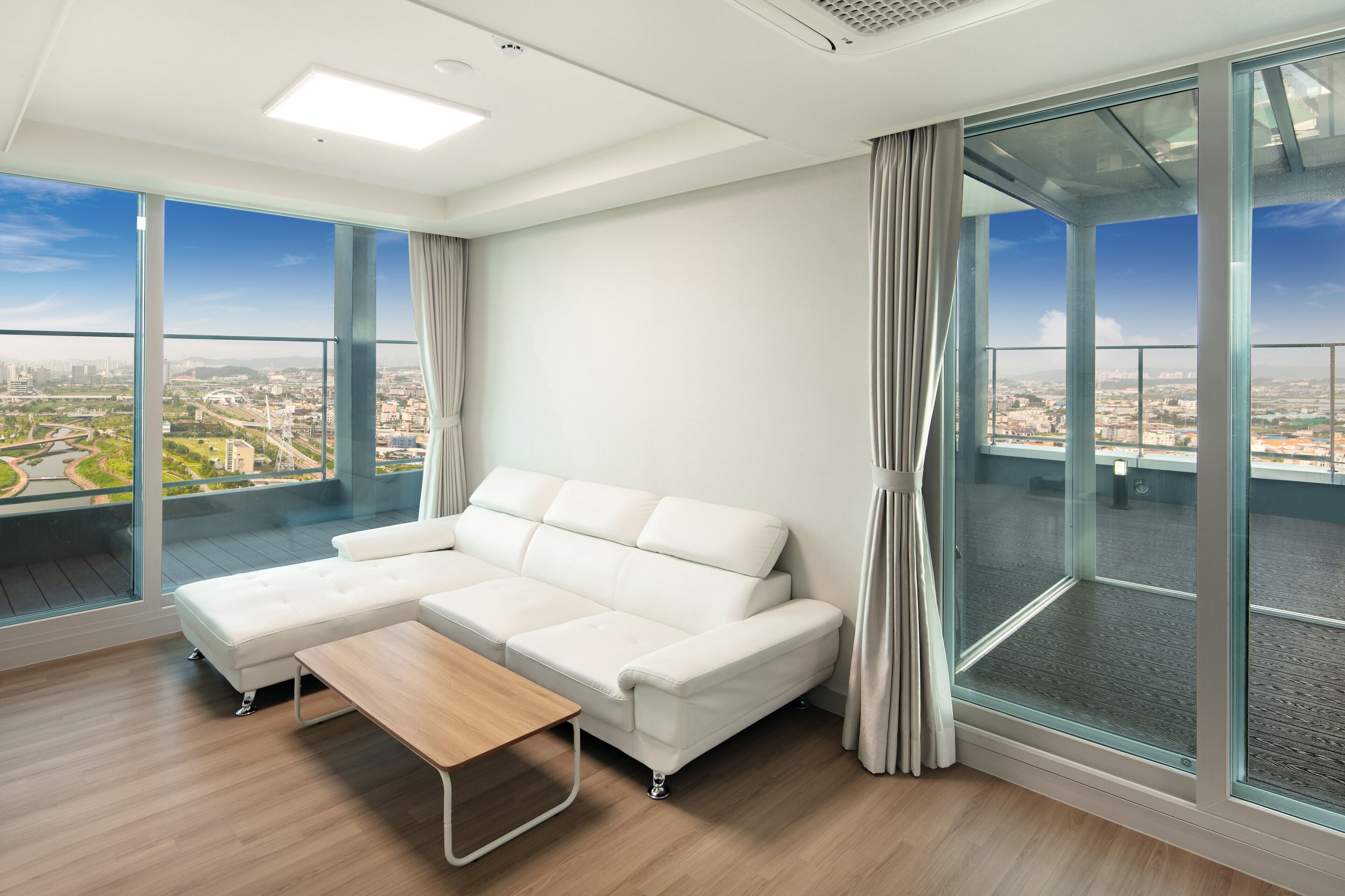 Penthouse Nobre, terraço, vista para o lago (Netflix available) | Sala de estar | Televisor LED, filmes em estreia, filmes pagos, piso aquecido 